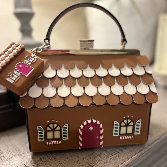 kate spade | Bags | Kate Spade Limited Edition Gingerbread House ...